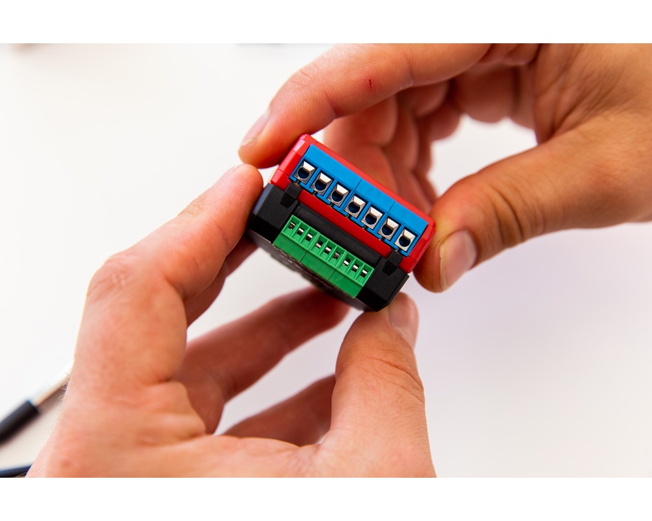 Köp Shelly Plus Add – Smart modul